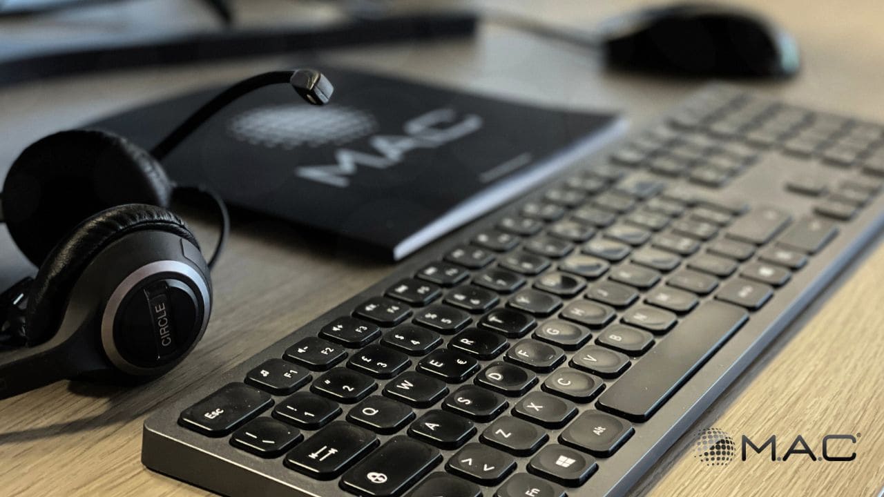 Service Desk - M.A.C